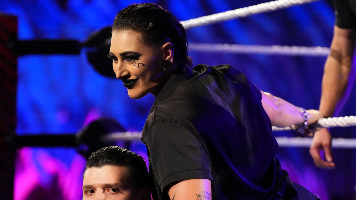 7 Last-Minute Bold Predictions For WWE Crown Jewel 2022 - Page 5 of 8 ...