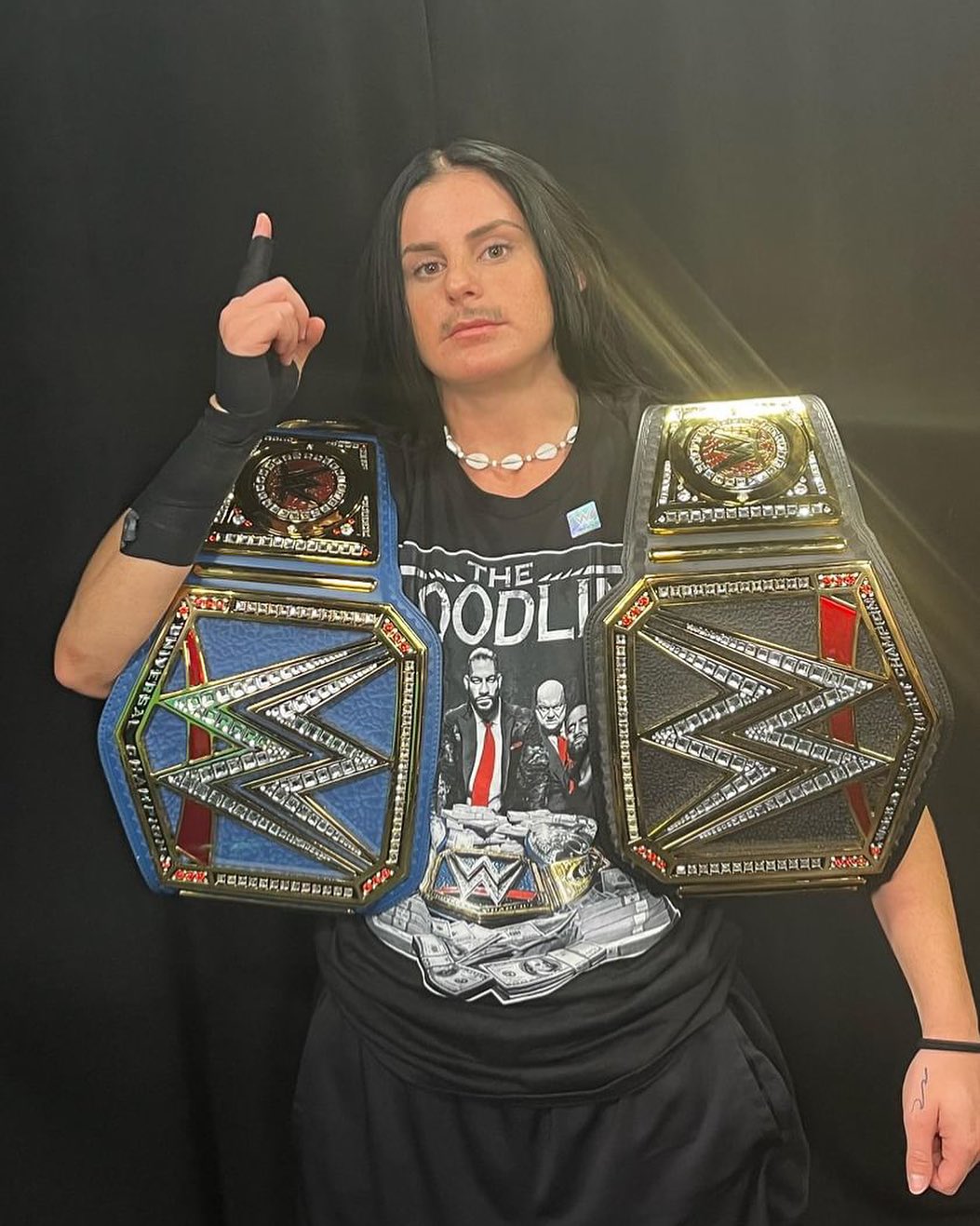 PHOTO: Surprise WWE Star Dresses Up As Roman Reigns For Halloween ...