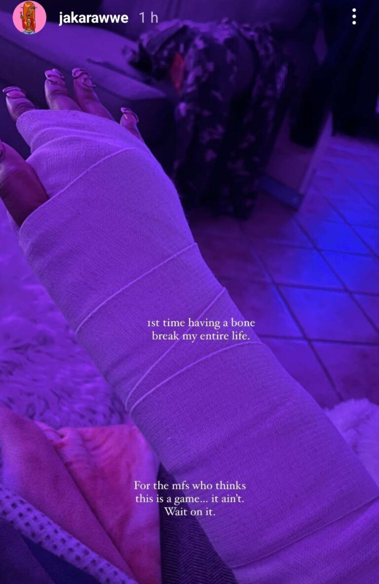 PHOTO: WWE Star Confirms Injury - WrestleTalk