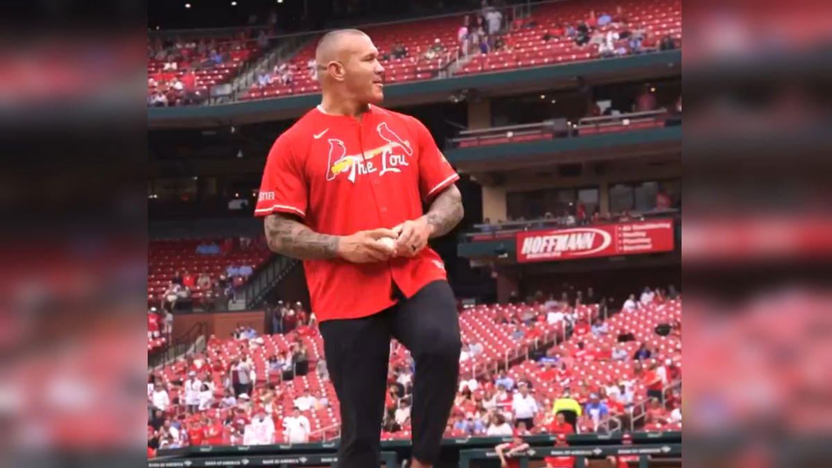 WWE's Randy Orton Throws Out First Pitch For St Louis Cardinals ...
