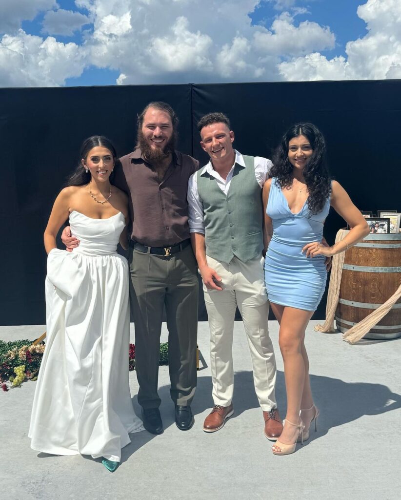 WWE Star Gets Married - WrestleTalk