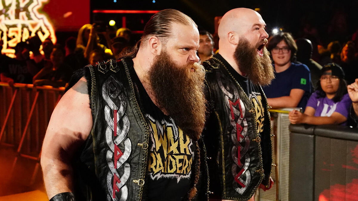 WWE Raw Roster - WrestleTalk