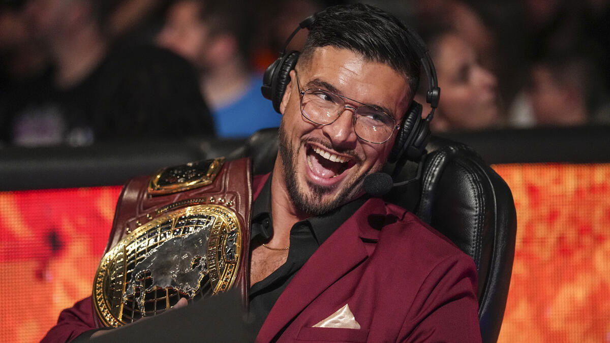 New Member For Seth Rollins & Paul Heyman WWE Faction - Page 8 of 8 ...