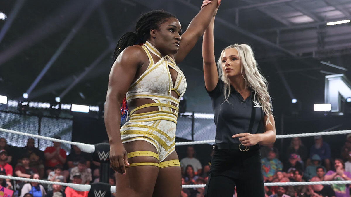 6 Debuts At WWE Evolution 2025 - WrestleTalk