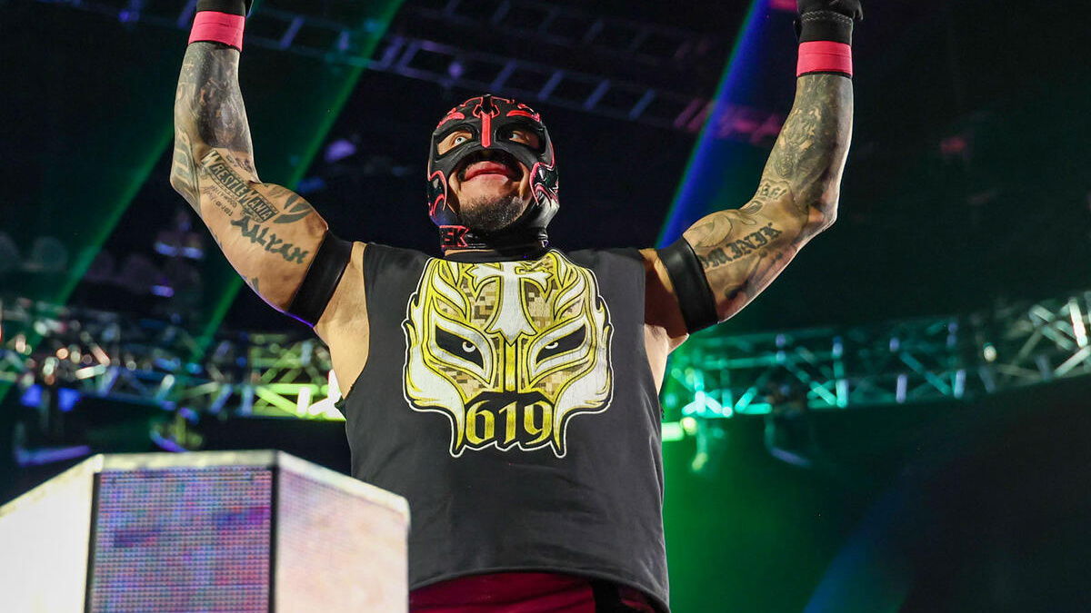 CM Punk Next WWE World Heavyweight Title Challenger - Page 4 of 7 ...